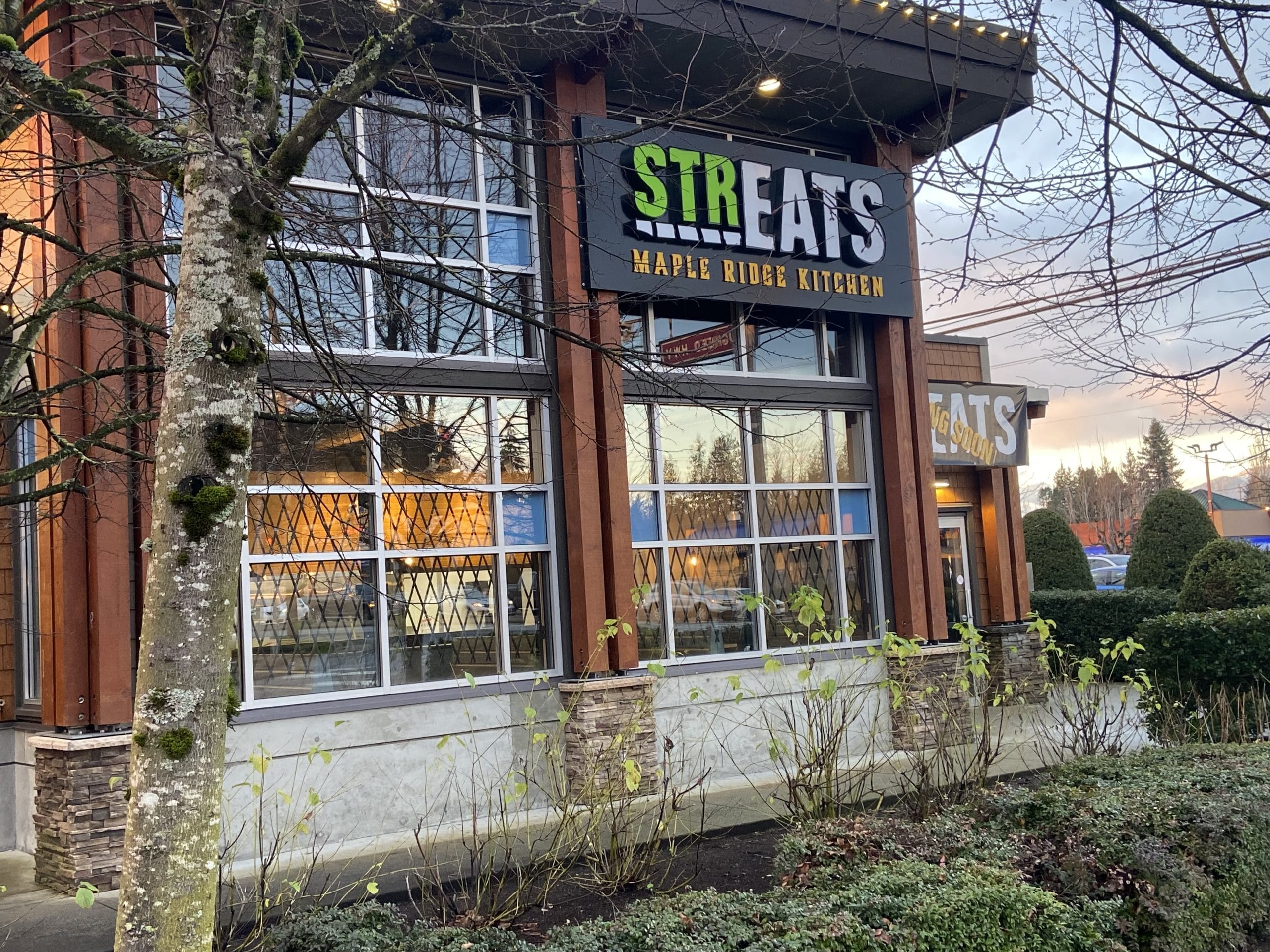 Western Canadian restaurant chain OPENS more stores during the pandemic ...